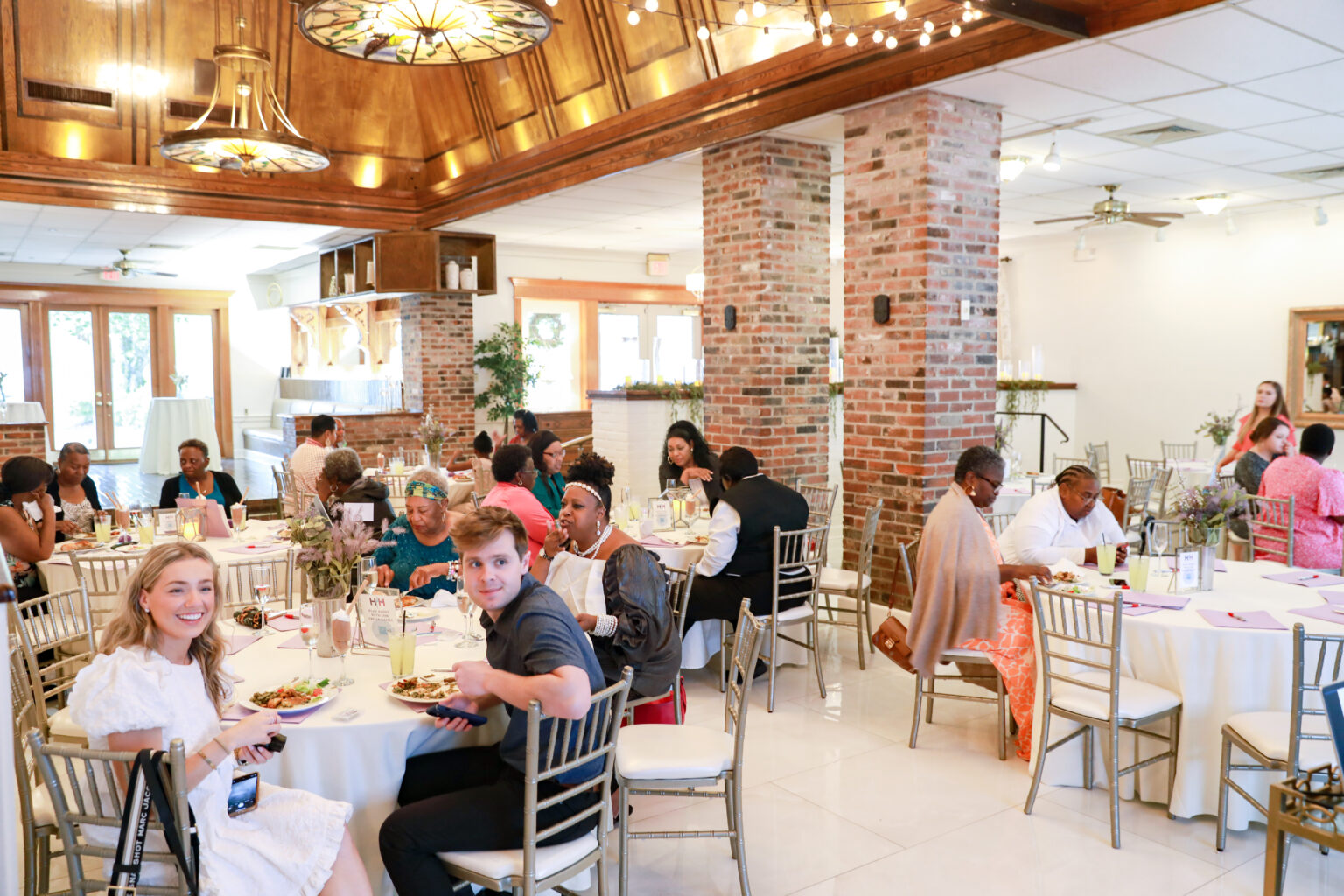 Baton Rouge Wedding Receptions & Events | Oak Lodge & Parc 73